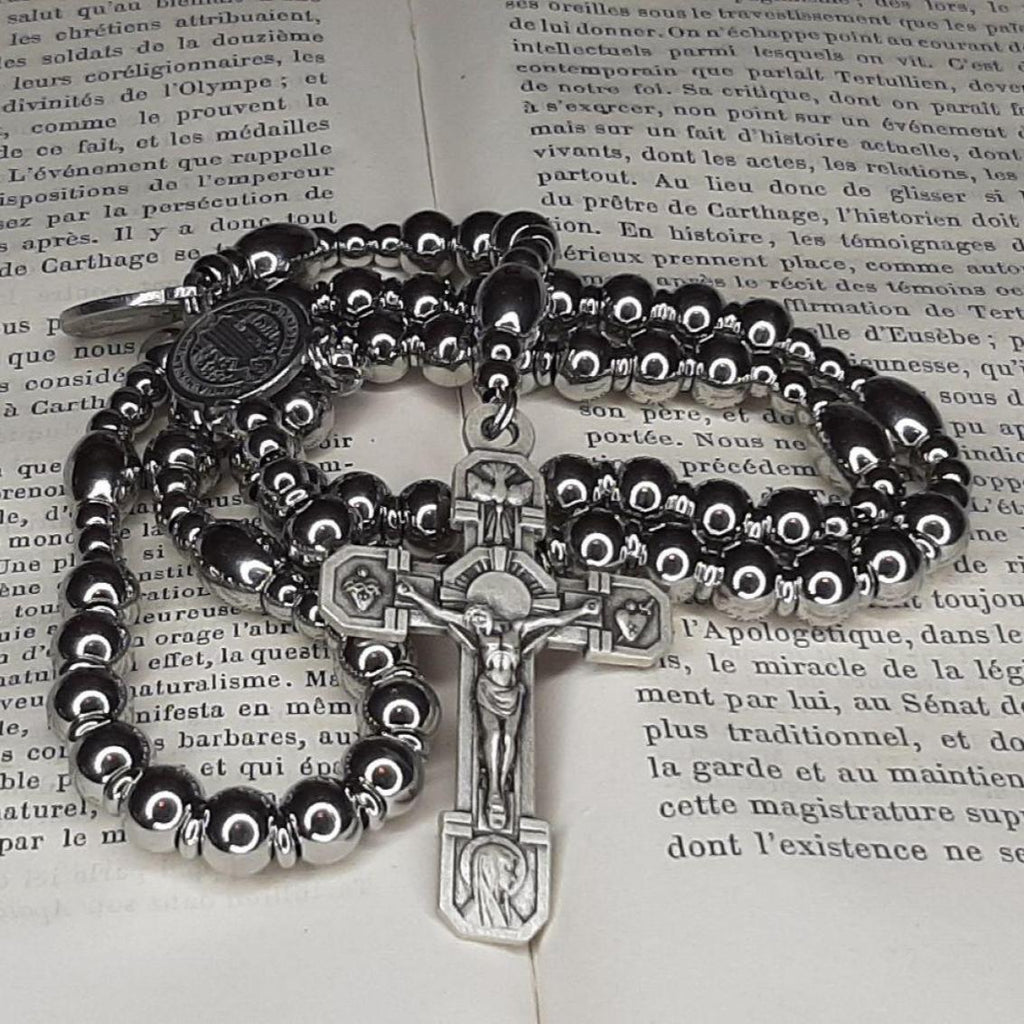 CHAPELET DE COMBAT en Inox et laiton – lechapeletlaurencon.com