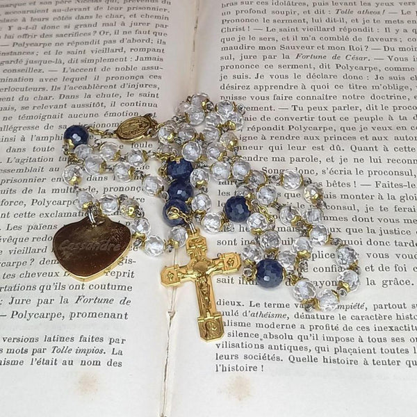 CHAPELET LAURENÇON en Cristal et Pierre de Saphir "LE CASSANDRE ...